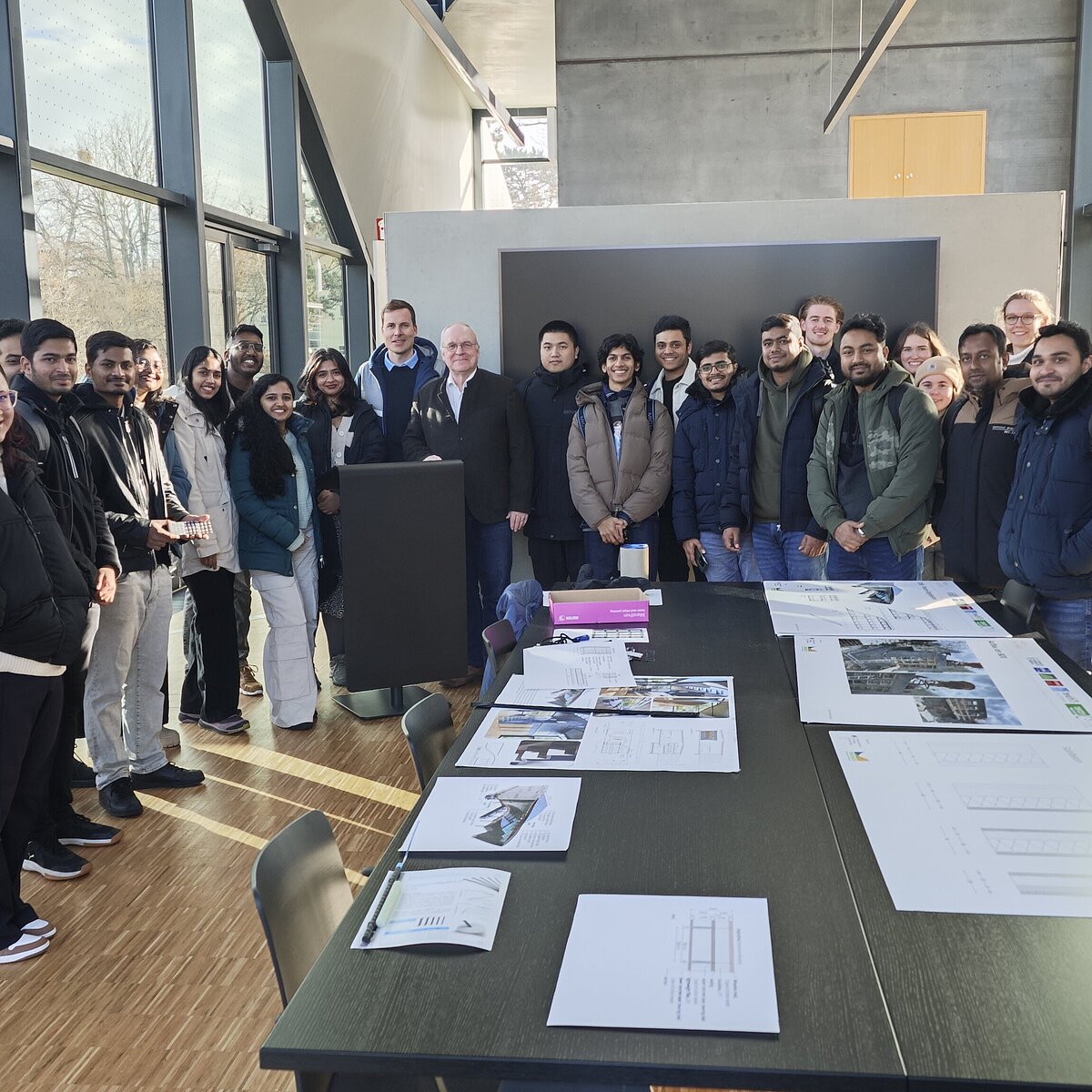 Auch das kann TEXTIL – Carbonbetontour nach Dresden! - Hof University